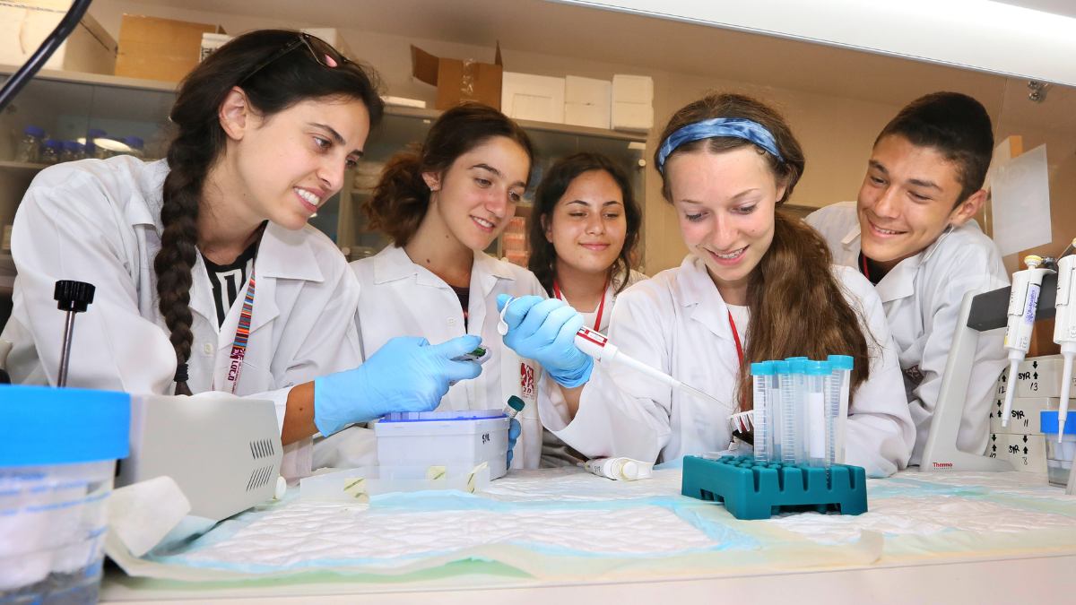 Rambam Health Care Campus - The Zuckerman and Reshef Lab